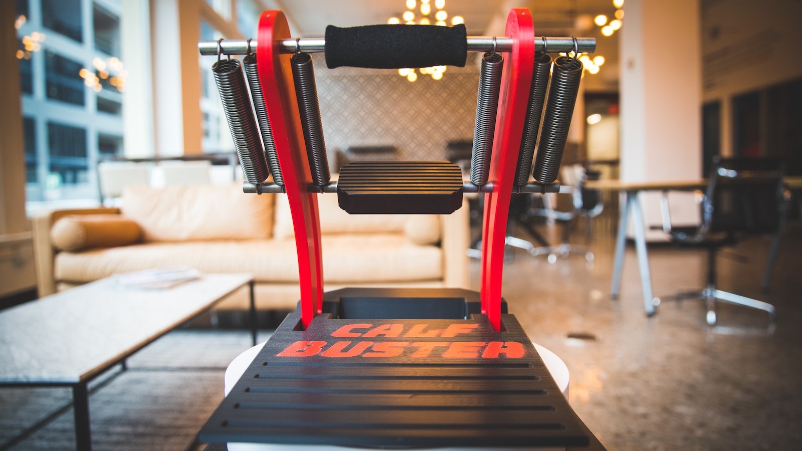 Calf Buster portable calf muscle developer doesn't make you bend your ...