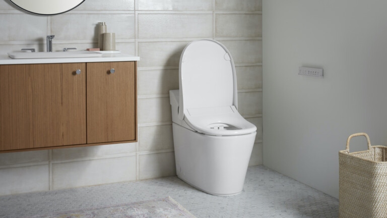 Kohler Innate intelligent toilet has versatile and sleek design that ...