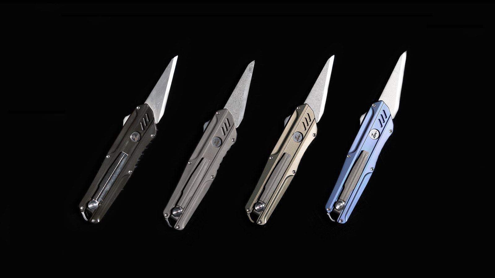 Titanium Dual-Action Automatic Utility Knife & Comb has a replaceable ...