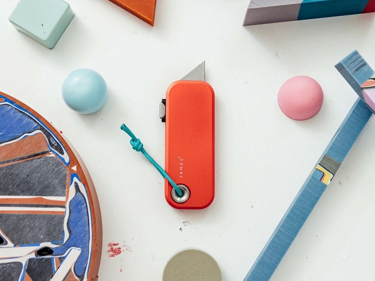 James The Palmer EDC utility box cutter fits great in your pocket and ...