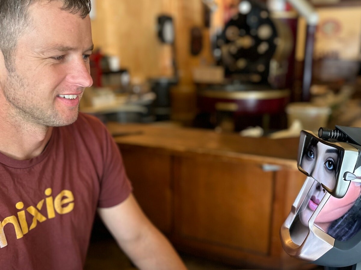 This interactive AI device lets you have natural, face-to-face ...