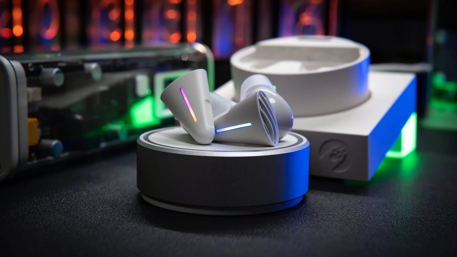 Angry Miao CYBERBLADE TWS desktop earbuds make your audio experience ...