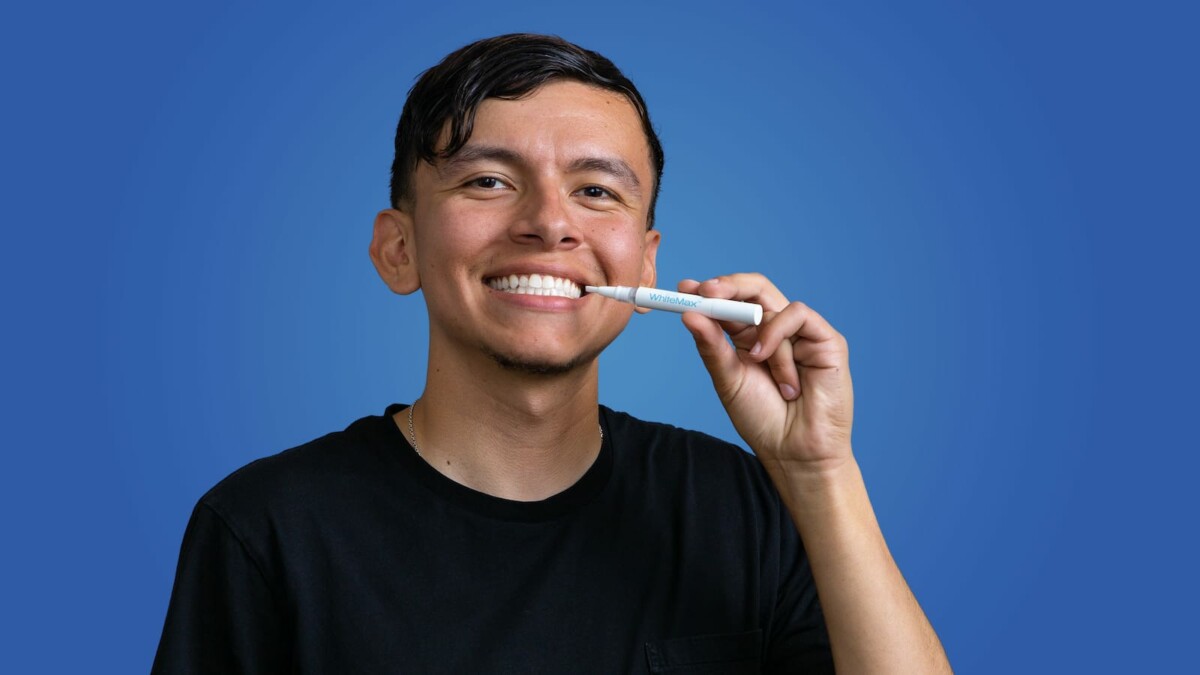 Review: Mint GLO405 Safe Teeth-Whitening Kit brightens teeth without pain