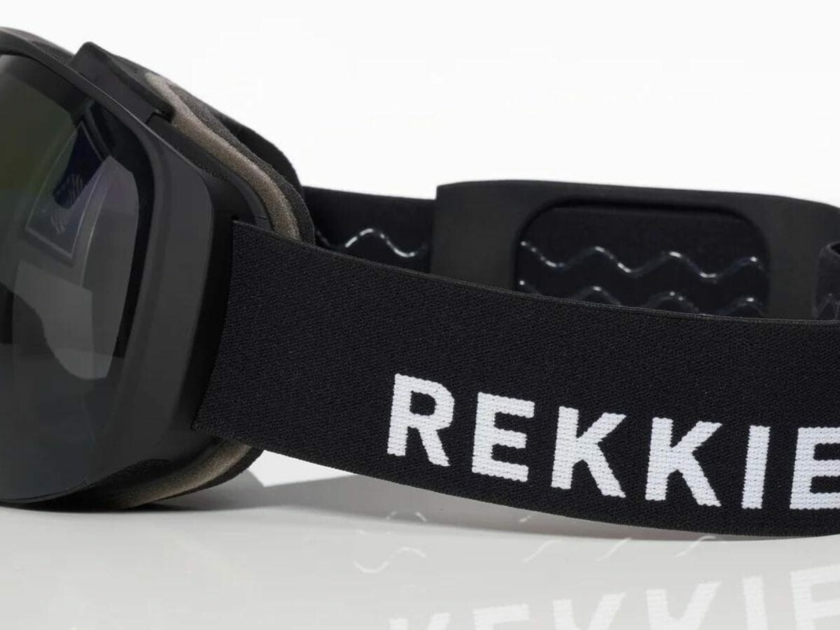 REKKIE Smart Snow Goggles uplift your skiing experience with style and ...