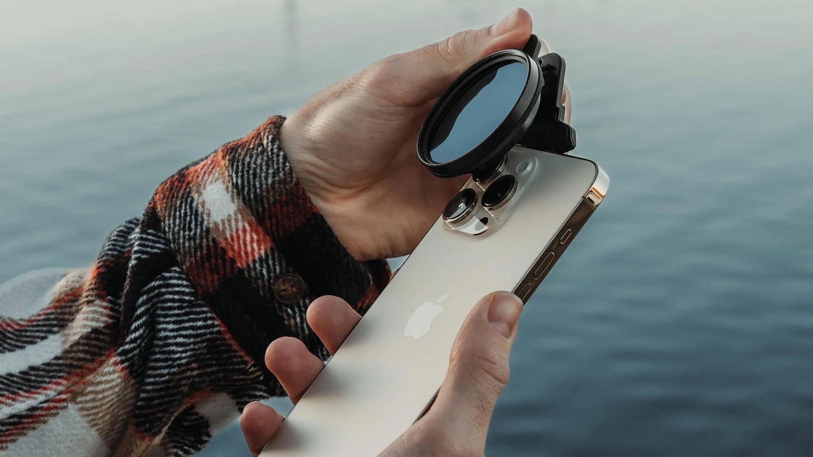 SANDMARC Hybrid ND/PL Filters for iPhone 14 series give a cinematic ...