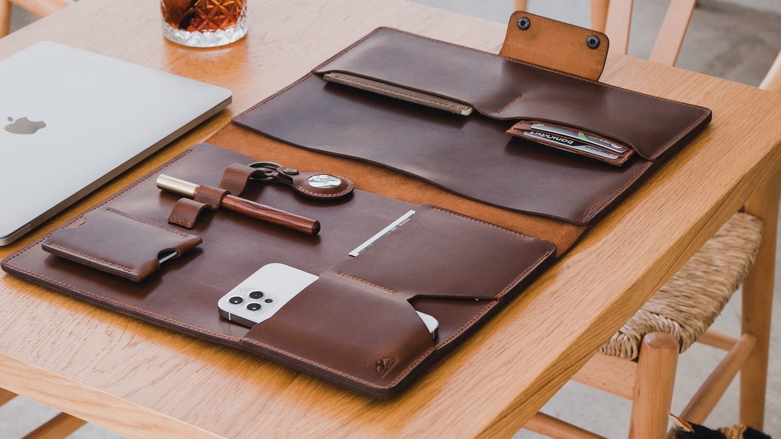Roarcraft Leather MacBook Organizer offers compartments for your items