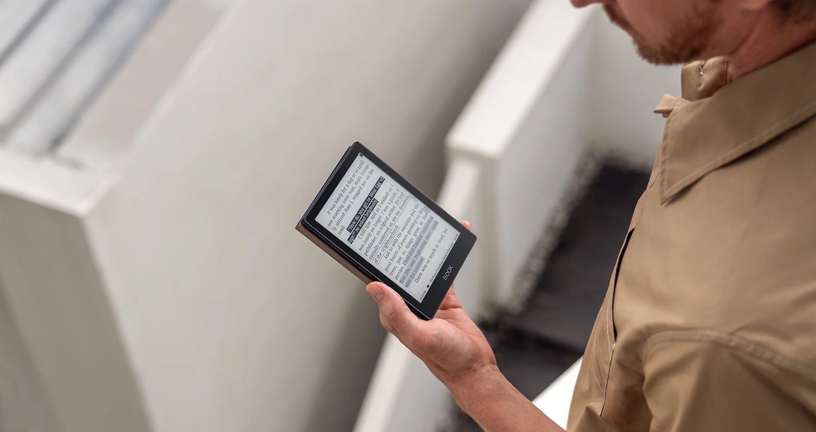 This Compact 6" eReader by BOOX has a minimalist design