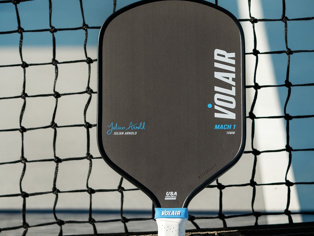 This pickleball paddle by Volair provides the spin you need to win