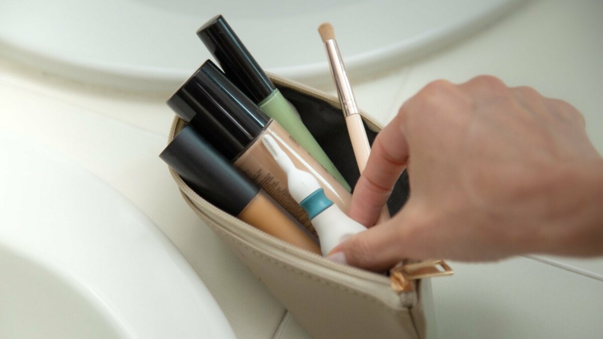 Review: EarBuddy reusable ear cleaner is safe and gentle