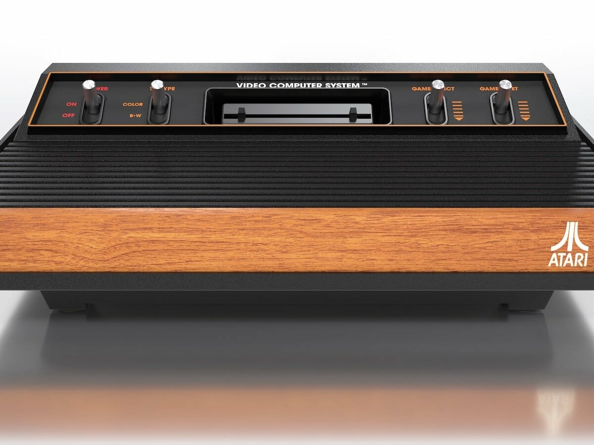 This retro gaming console plays both Atari 2600 and 7800 cartridges