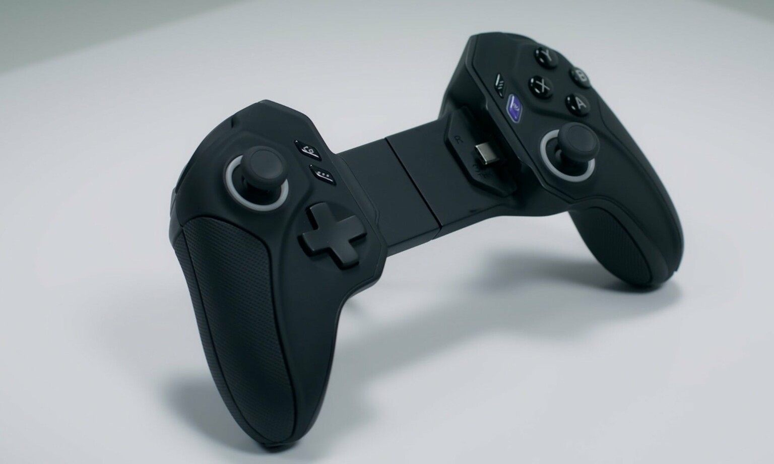 Review: ELO Vagabond mobile game controller has universal compatibility