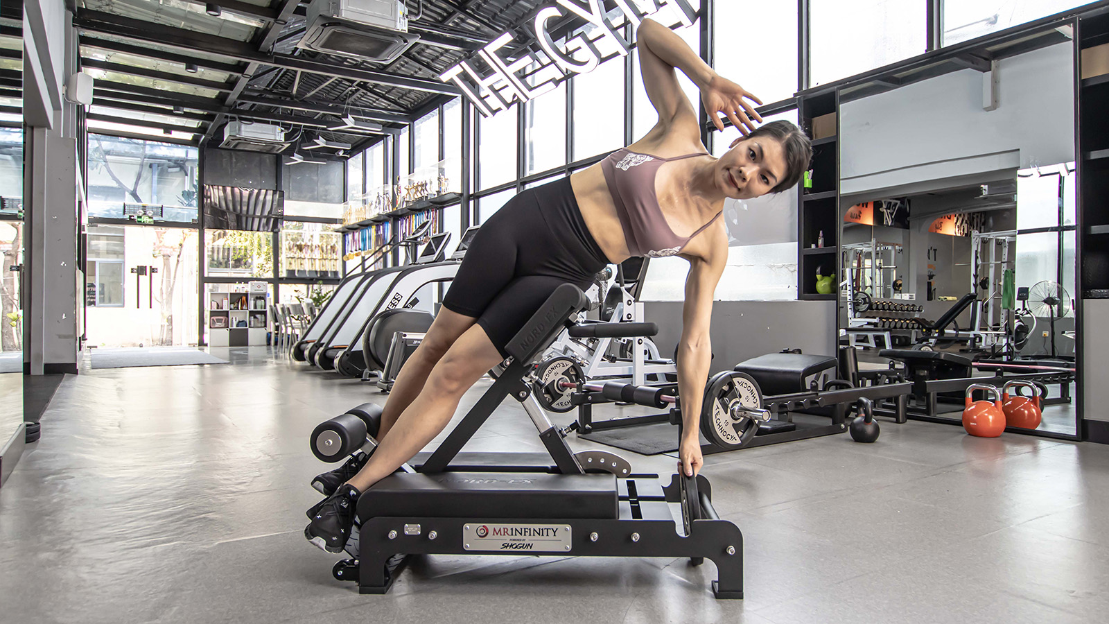 This posterior chain trainer gives you access to great training