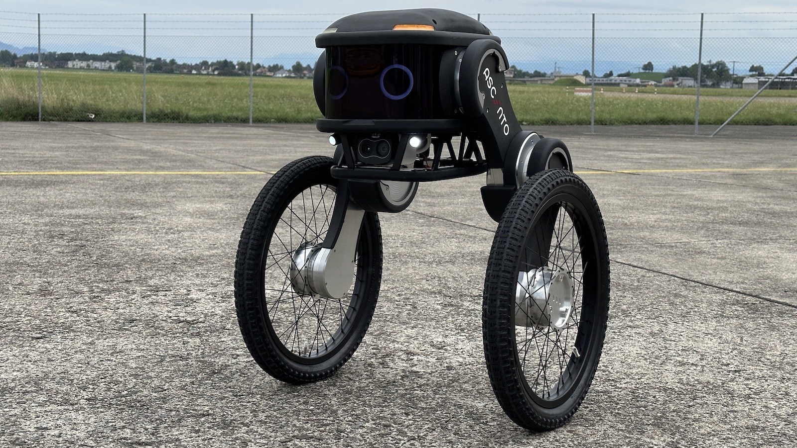 This next-gen security robot autonomously patrols outdoor terrain