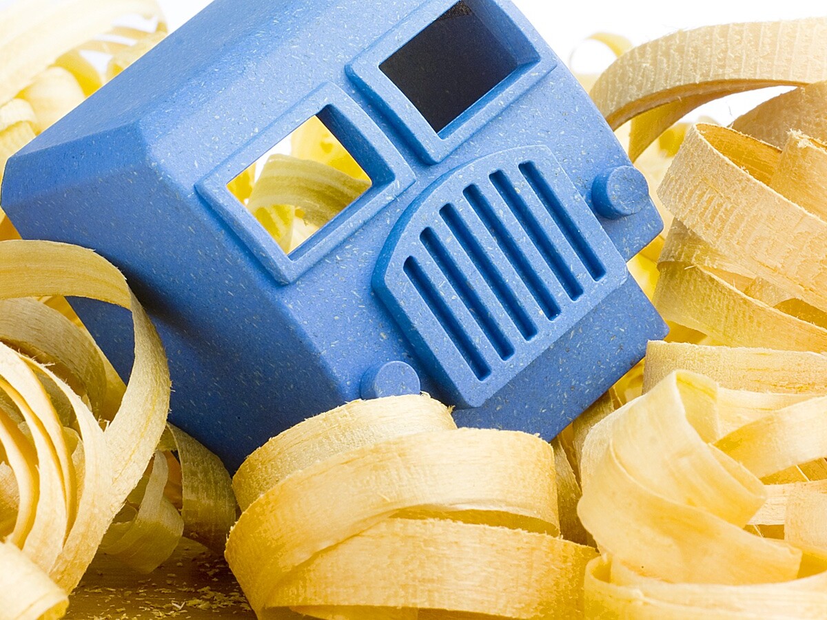 This 3D puzzle vehicle has interchangeable parts & works as a truck