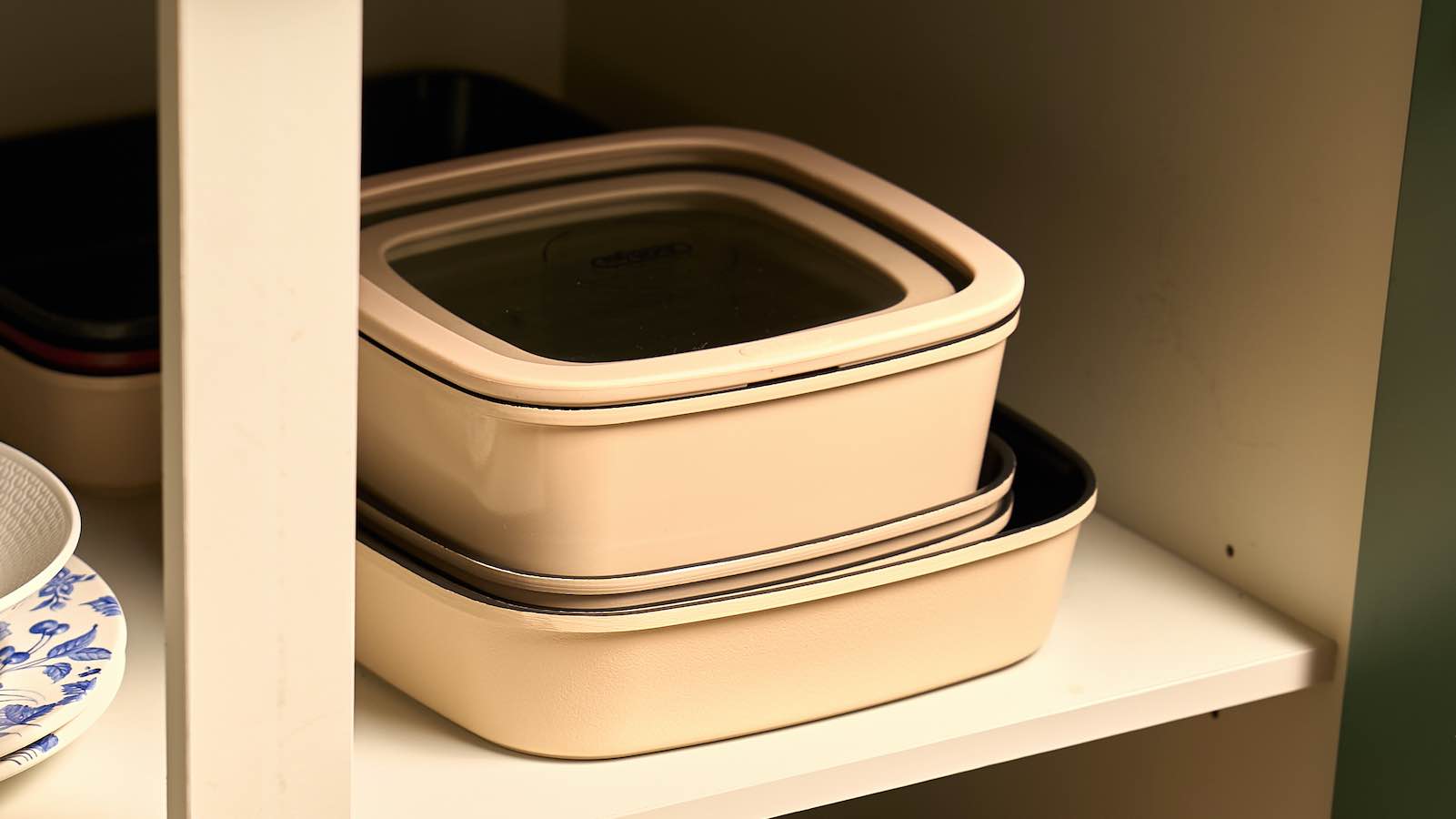 This square cooking system stacks easily to take up less space than 1 pan