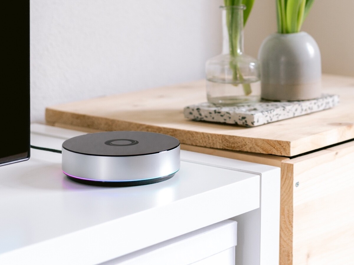 Homey Bridge smart hub integrates with a variety of smart home protocols