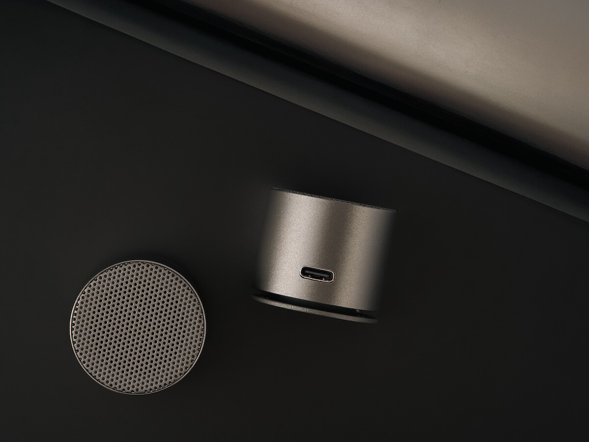 This smart sleep inducing system helps you with restorative sleep