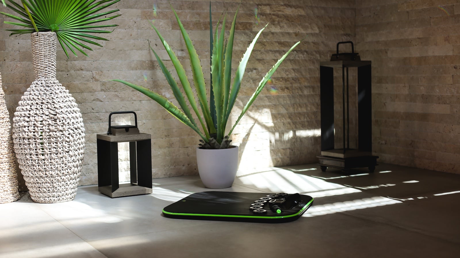 This core-training platform helps you maintain a proper plank