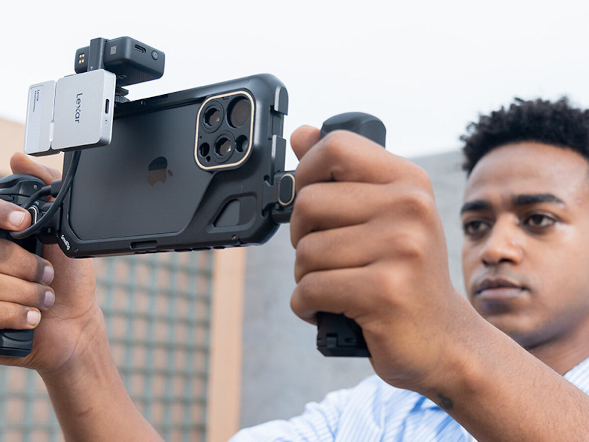 Lexar Professional Go Portable SSD with Hub on Gadget Flow