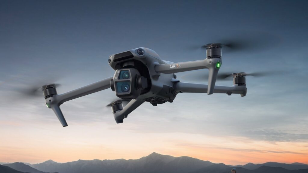 Best Travel Gadgets for Any Trip 2024 » Gadget Flow