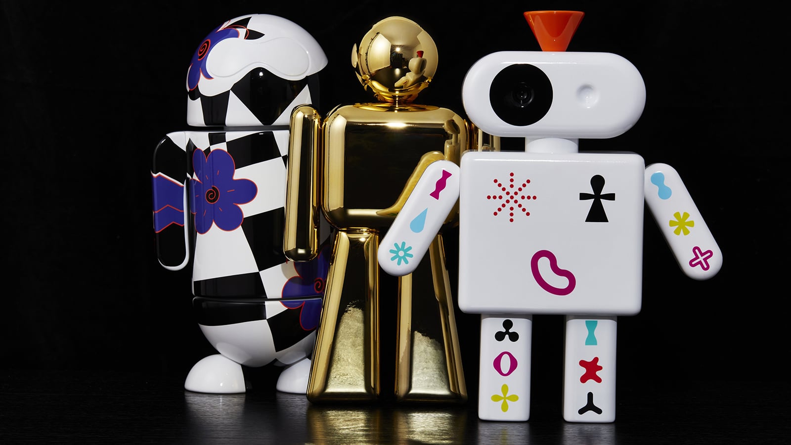 HOMMI x Karim Rashid designer art toys are rare finds!