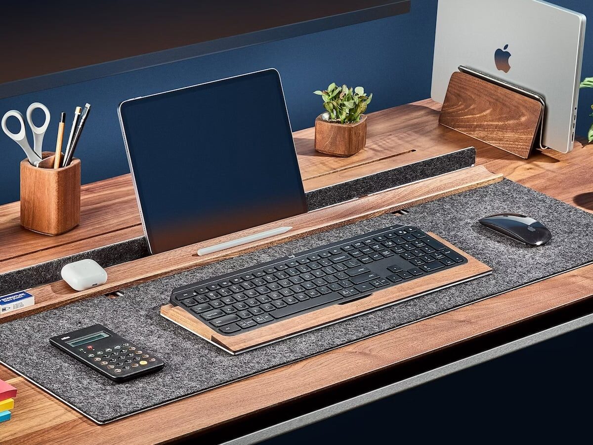 Grovemade Wool Felt Studio Pad keeps your desk in order