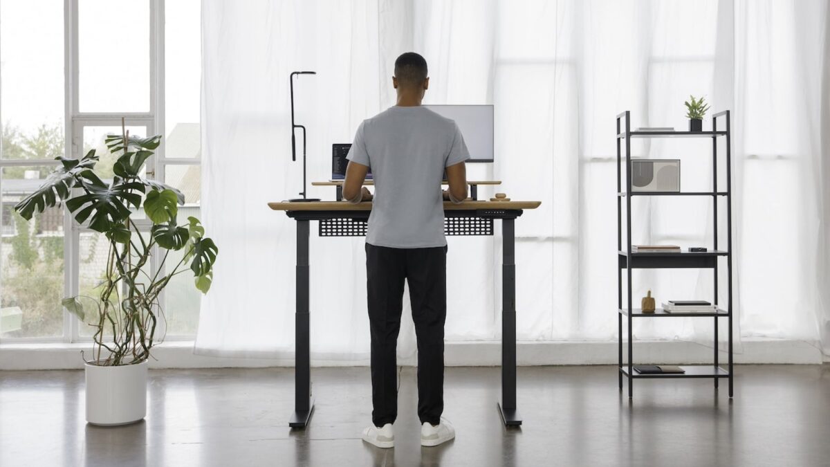 Are standing desks good for you? A new study says no