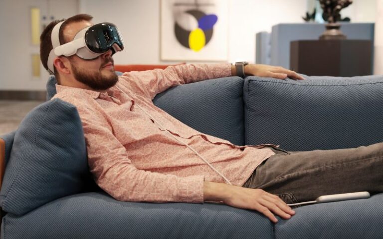 Apple Vision Pro 2: Lighter, cheaper way to experience AR