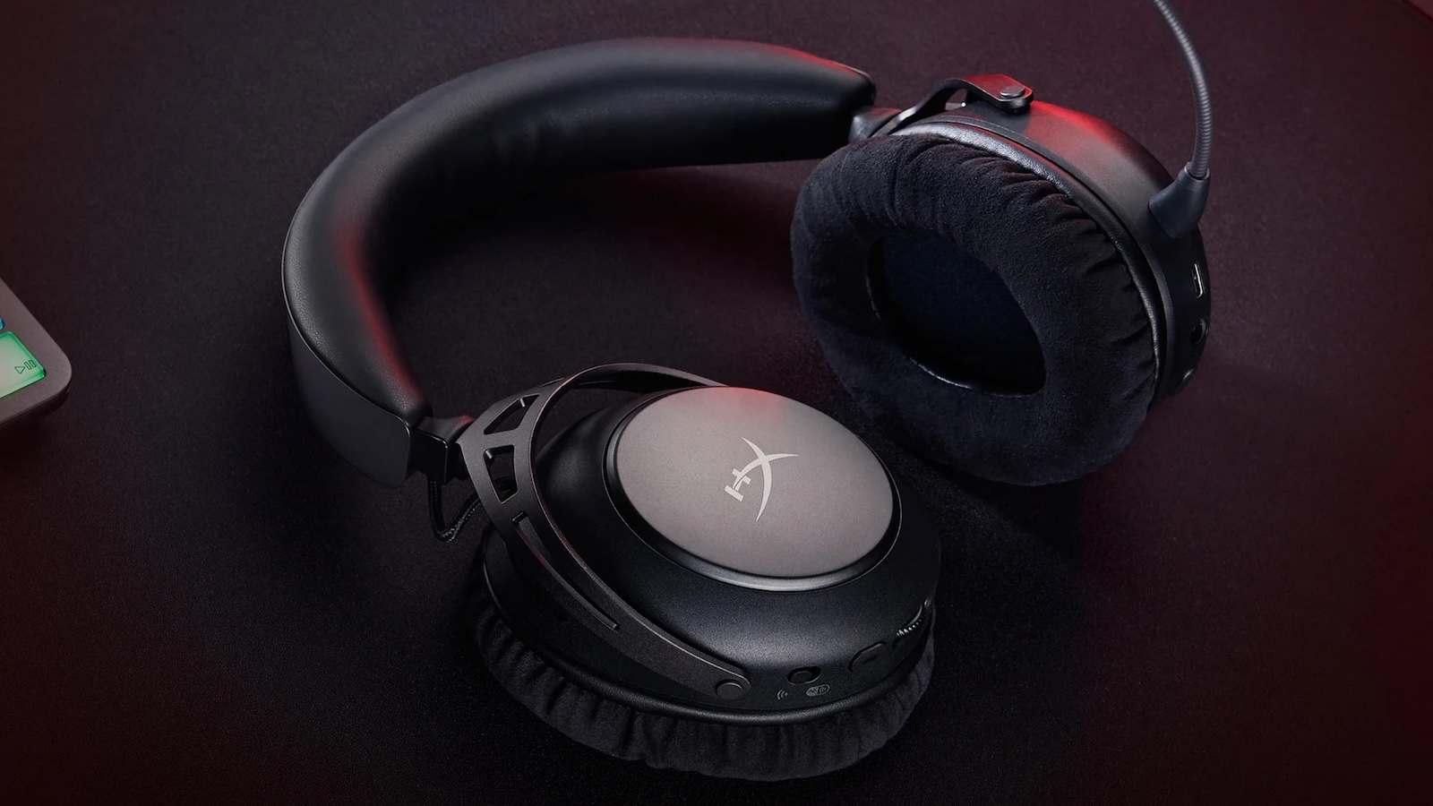 HyperX Cloud Alpha 2 delivers up to 25 hours of juice!