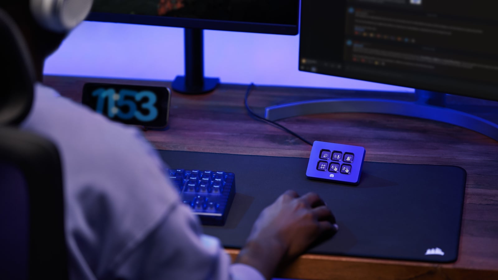 Stream Deck Mini: Discord Edition gives you 1-touch control