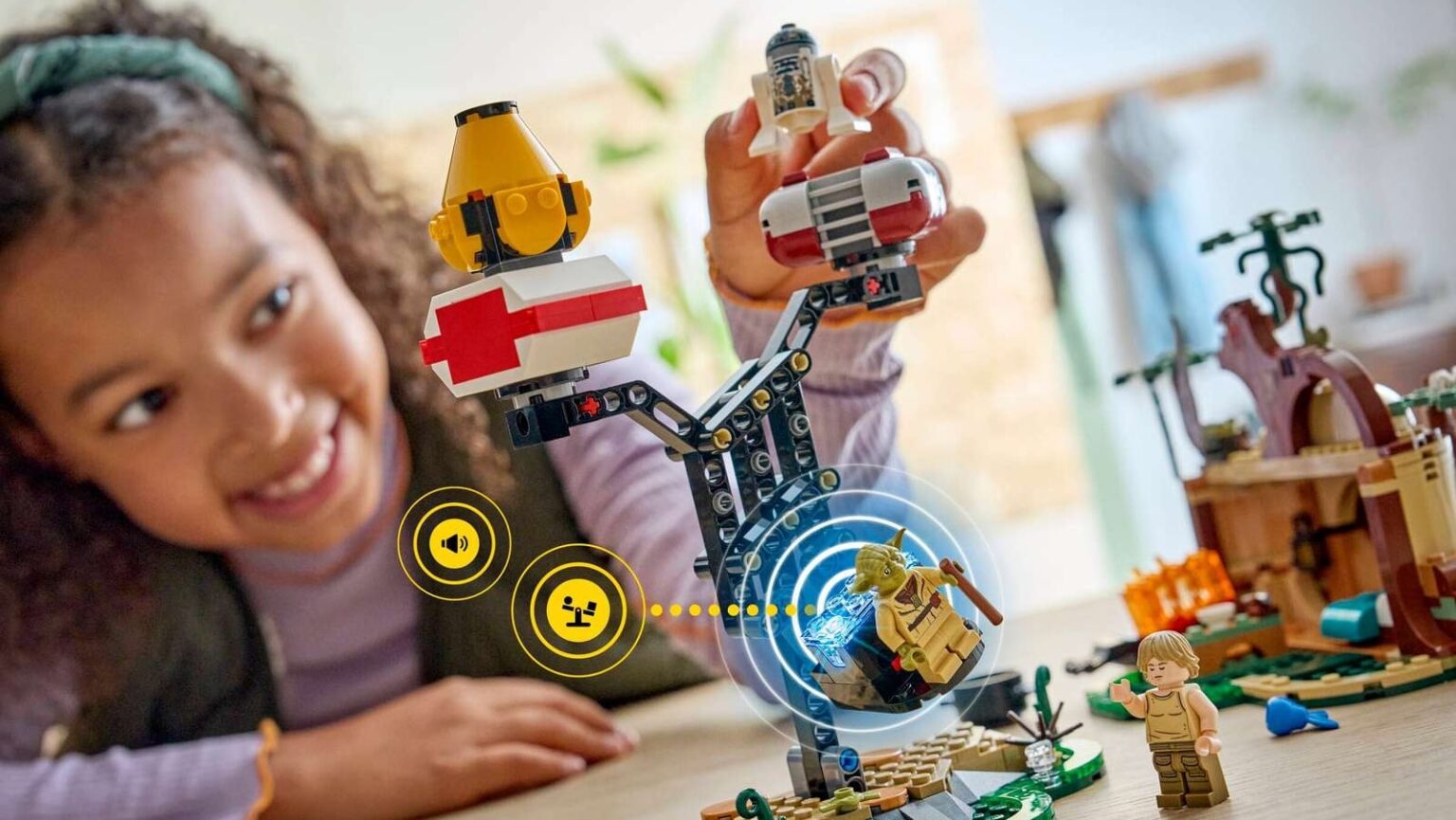 Star Wars LEGO Smart Play sets bring interactive play to life