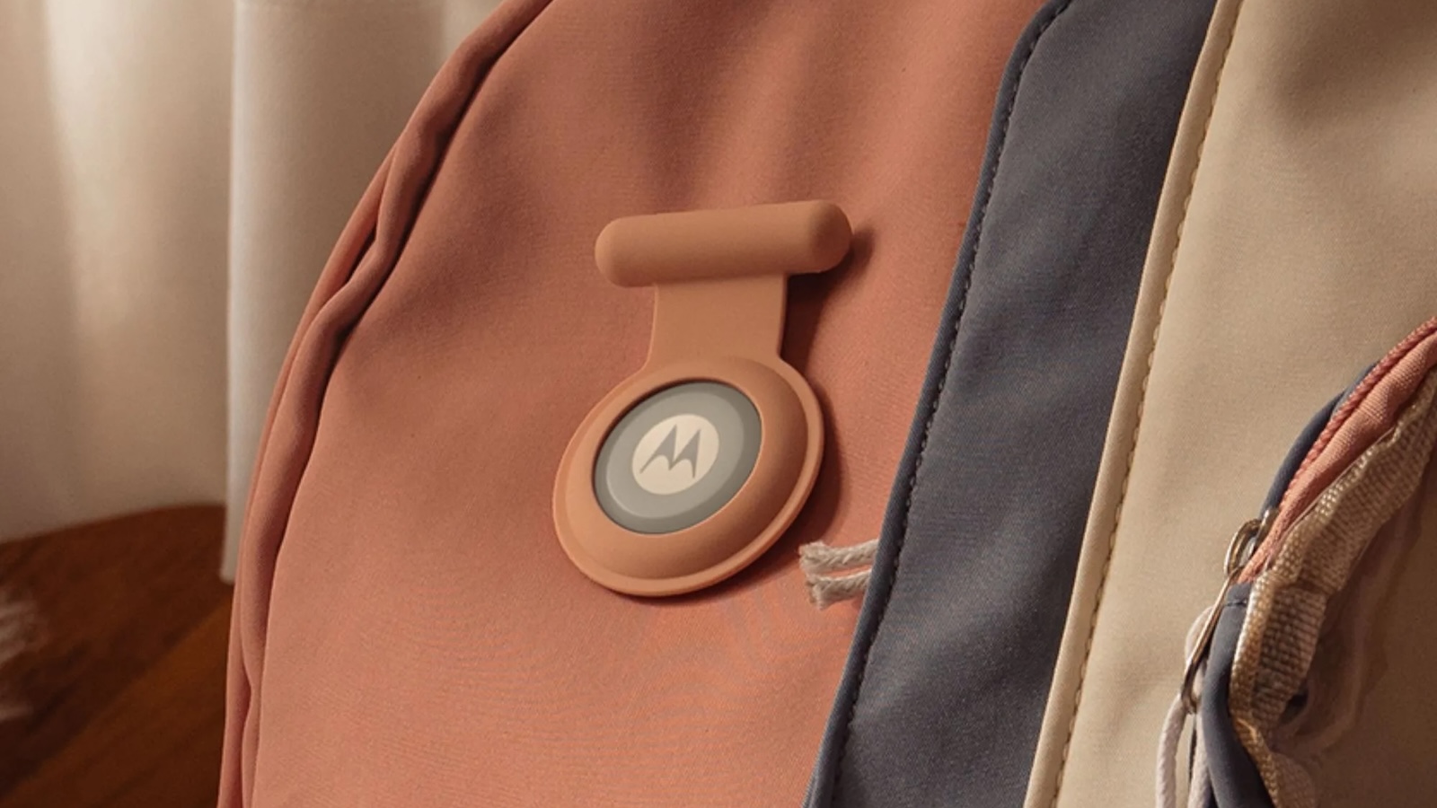 moto tag 2 Smart Tracker | Key Features, Price & Alternatives